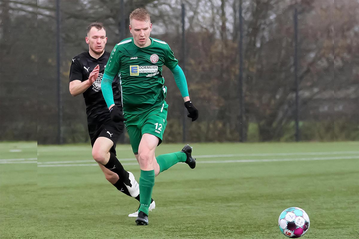 Malte Lucht sichert Bordesholm Remis vom Elfmeter-Punkt gegen Pansdorf ...