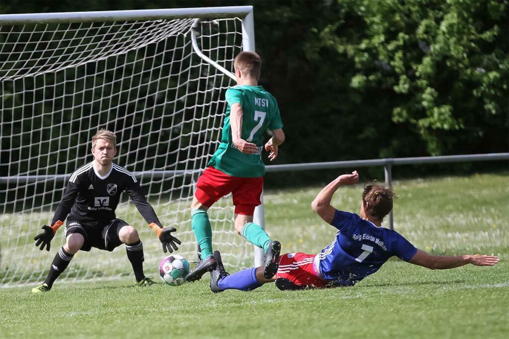Kochanski-Tor bringt MTSV auf Rettungskurs – Eidertal Molfsee nach 1:4 ...