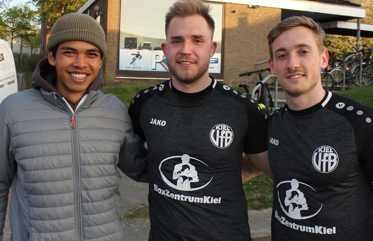 Daniel Pagels Kilometer verkürzen beim 3:0 Titelweg vom VfB Kiel ...