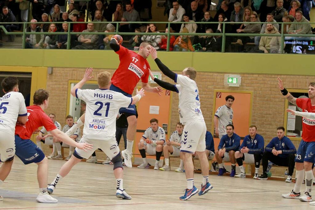 Rot für Niklas Ranft und Teufelskerl Henri Wommelsdorf lassen Barmbek ...