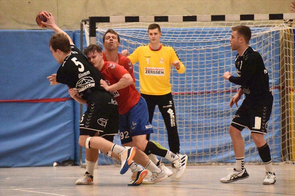Schülp/WR/RD empfängt Drittligaabsteiger Hamburg-Barmbek – youkick.de