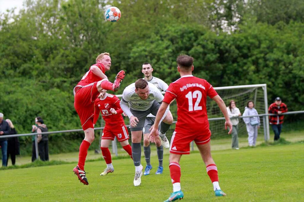 Ali, Blümke und Louis Schütt treffen zum Eidertaler Klassenerhalt ...