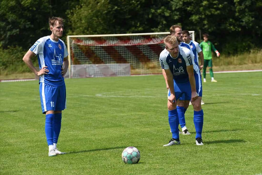 Bordesholm startet mit Sieg in Reinfeld– Gerst mit Bänderriss – youkick.de