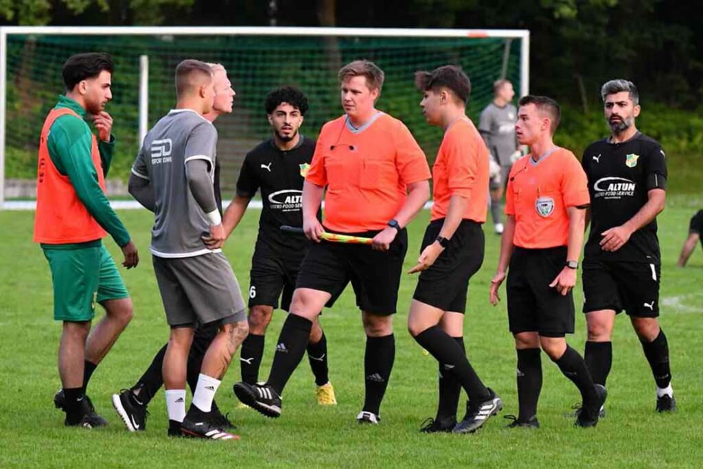 Übersicht Verbandsliga Ost: Halil Karakaya mit Fünfer-Pack gegen die ...