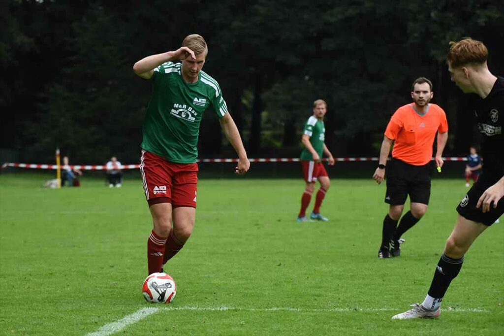 Aufsteiger MTSV feiert ersten Heimsieg – Jasper Schwarz trifft doppelt ...