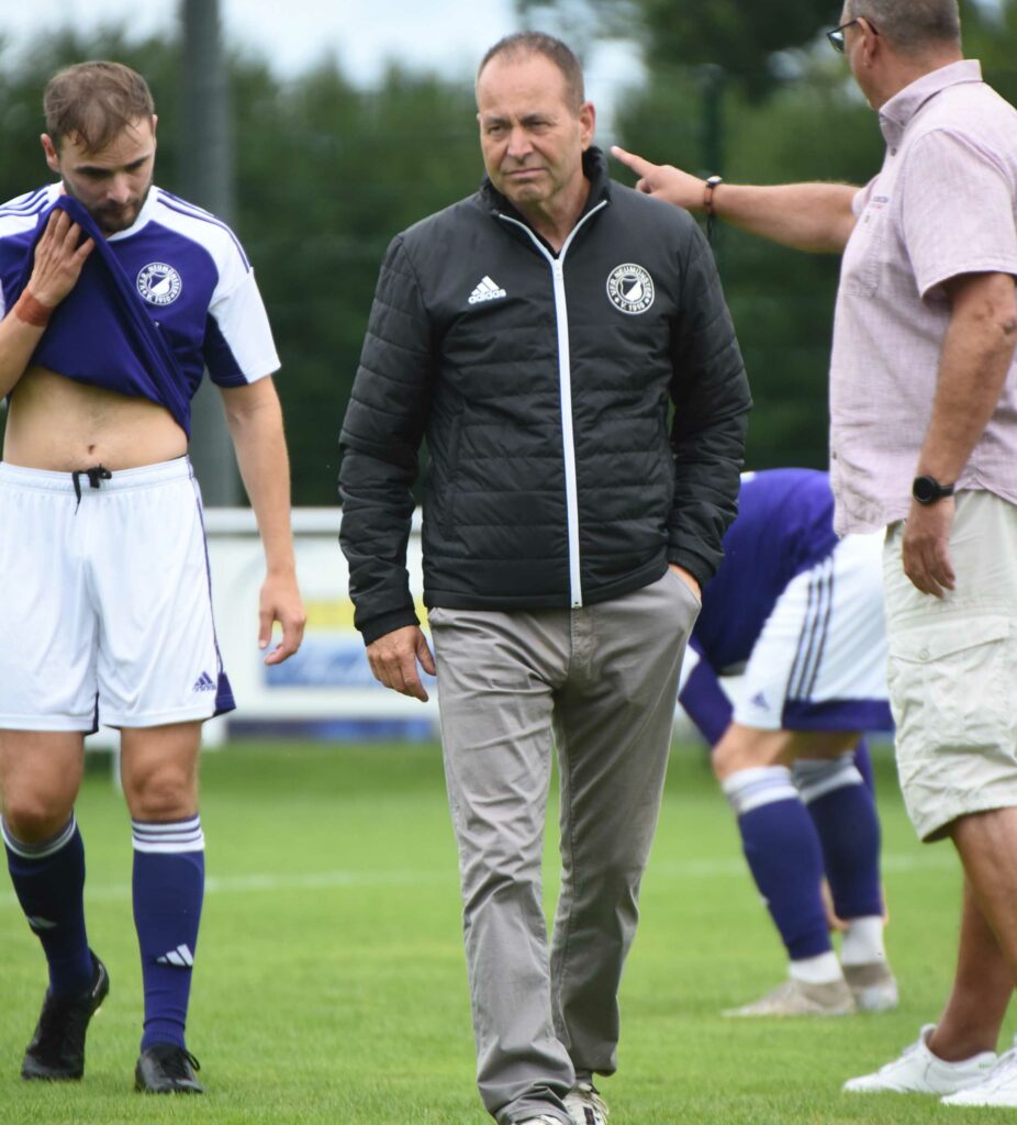 Dornbreite schlägt VfR Neumünster mit einfachen Mitteln 4:1 – youkick.de