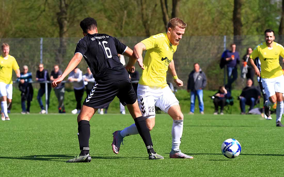 Überraschendes 2:2 in der Wik: Tim Kluck macht zwei Mal Klick für ...