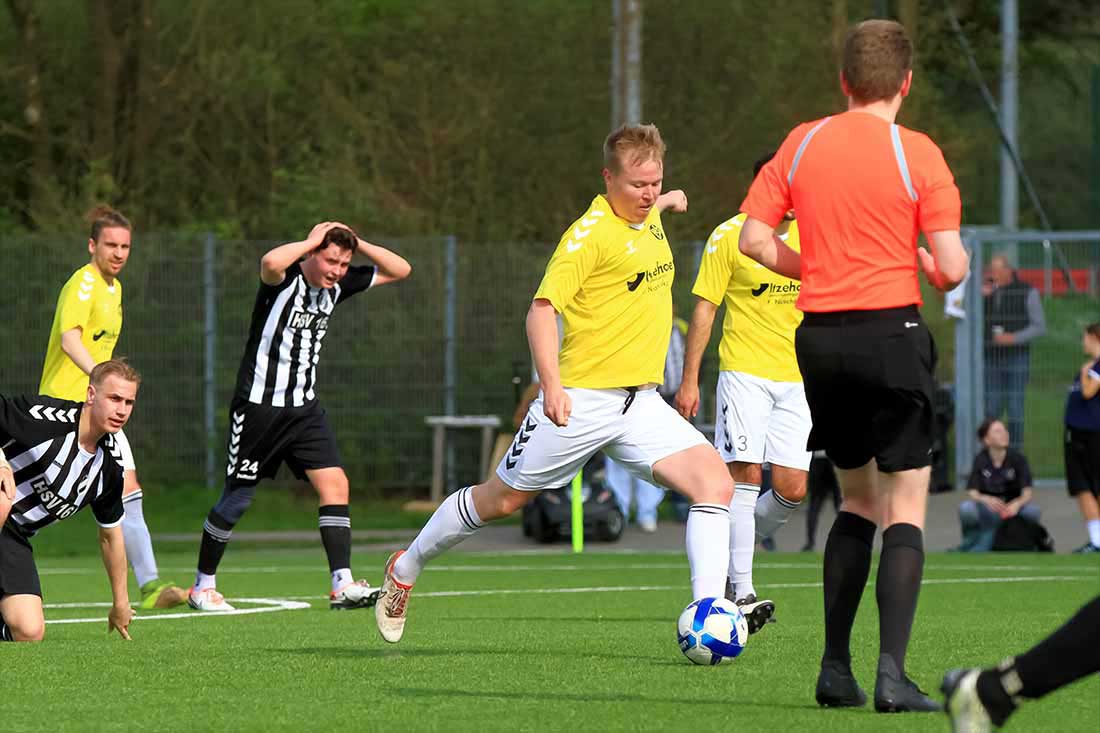 Nach 1:0 von Wik in Heikendorf: 6 Teams im Kopf-an-Kopf-Rennen – youkick.de