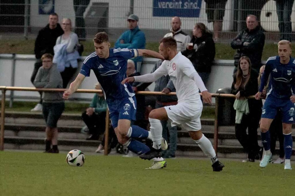3:2 – Quäntchen Glück zurück beim TuS Rotenhof gegen Satrup – youkick.de