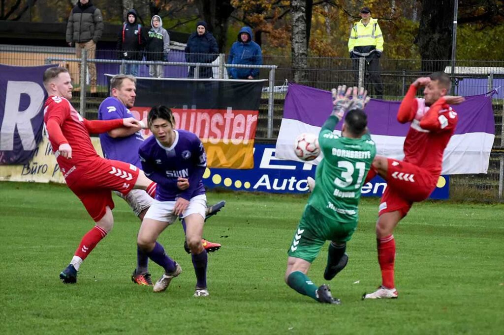 VfR Neumünster macht seine Hausaufgabe mit 5:2 gegen Dornbreite ...