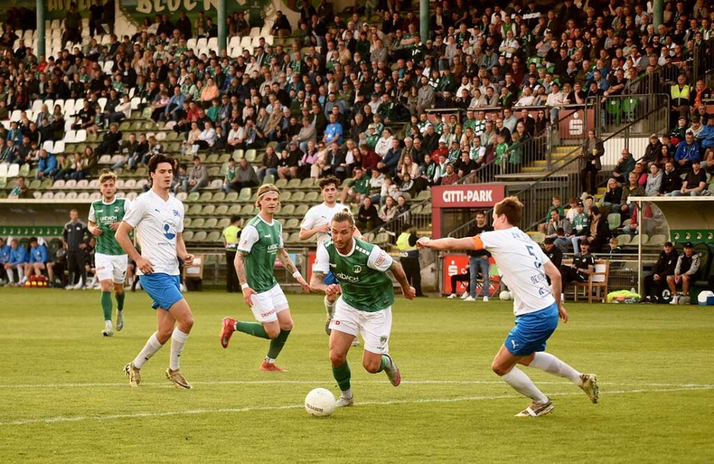 VfB Lübeck bleibt in starker Form – wichtige 2:1 gegen BW Lohne ...
