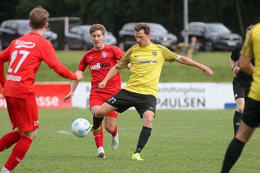 Nicht spannend, aber kurzweilig: Tore satt im Finale zwischen Wiker SV ...