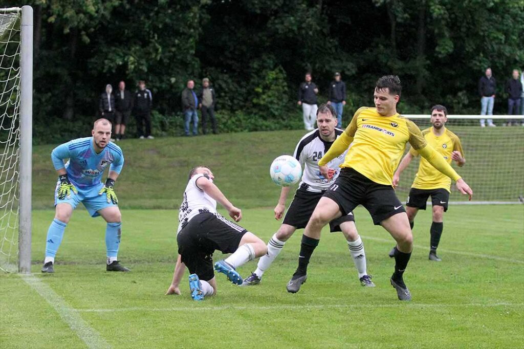 0:3 gegen VfR Horst: Kann Wiker SV Landesliga-Traum begraben? – youkick.de